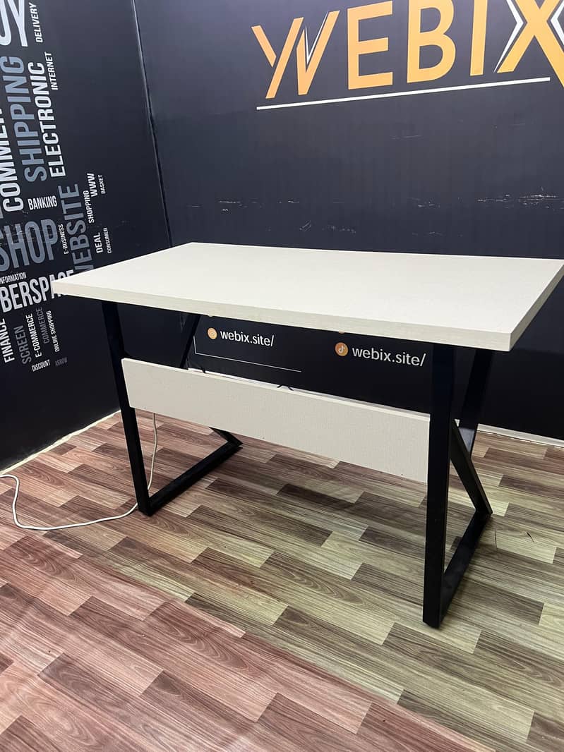 Office Table White Color 4x5 - Office Tables - 1104146320
