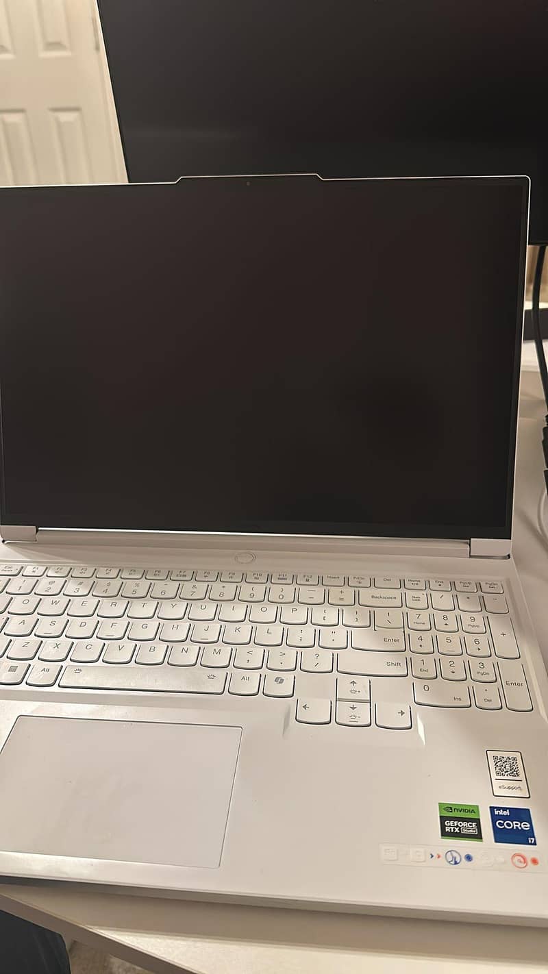 Legion 7i Gen 9 Gaming Laptop 2024 - Glacier White - Laptops - 1104182999