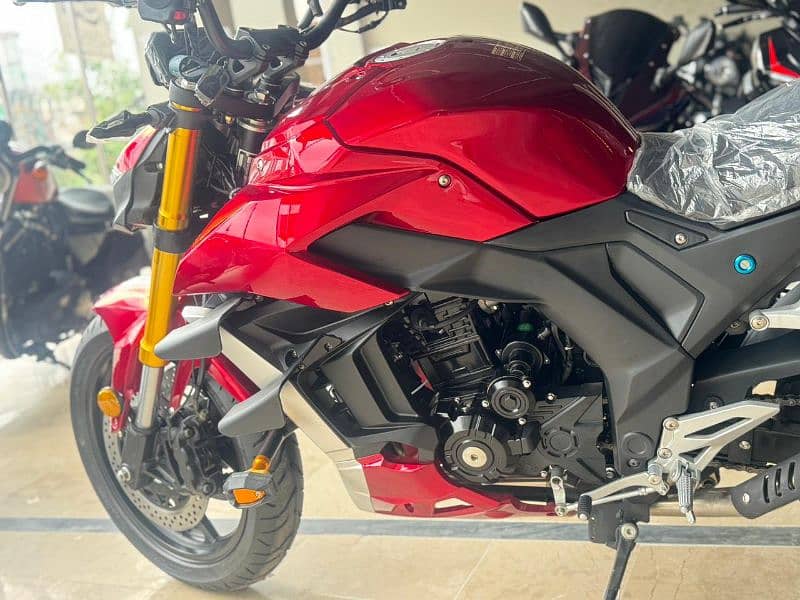 Ducati V4s 2025 - Sports & Heavy Bikes - 1104211752