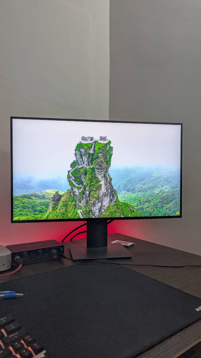 Dell Ultrasharp 27 Inch 2k Borderless Monitor - Computer Components ...