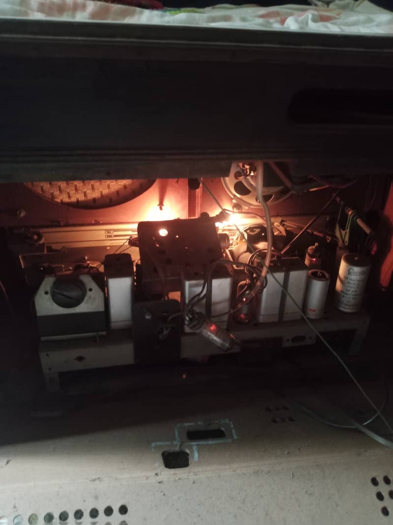 Graetz Potpourri 228 - Radios - 1104309545