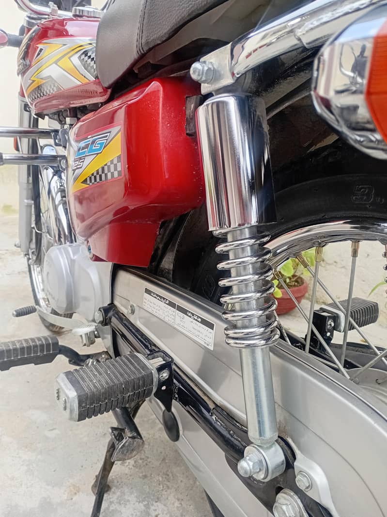Honda CG 125, Model 2025 - Standard - 1104406230