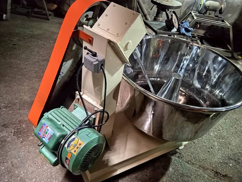 Roti Plant / Flour Divider / Atta Mixer Machine / Naan plant - Other ...