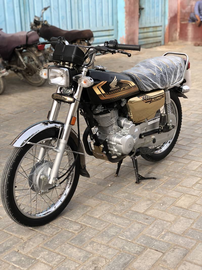 Honda CG 125 Gold Edition 2025 model - Standard - 1104447434