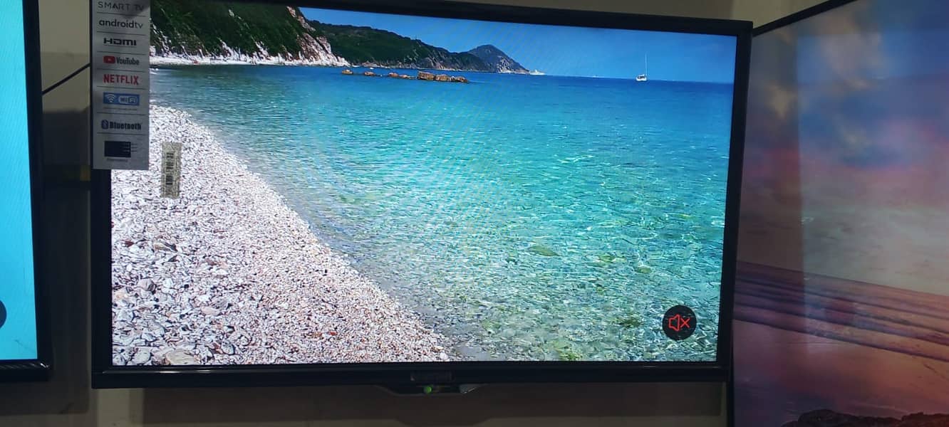 32 inch smart led,32 inch led uhd 8k with 3 year warranty 03107606I00 ...