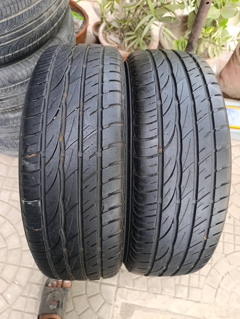 local used Car tyre avible in Good price r14 to r17 size - Spare Parts ...