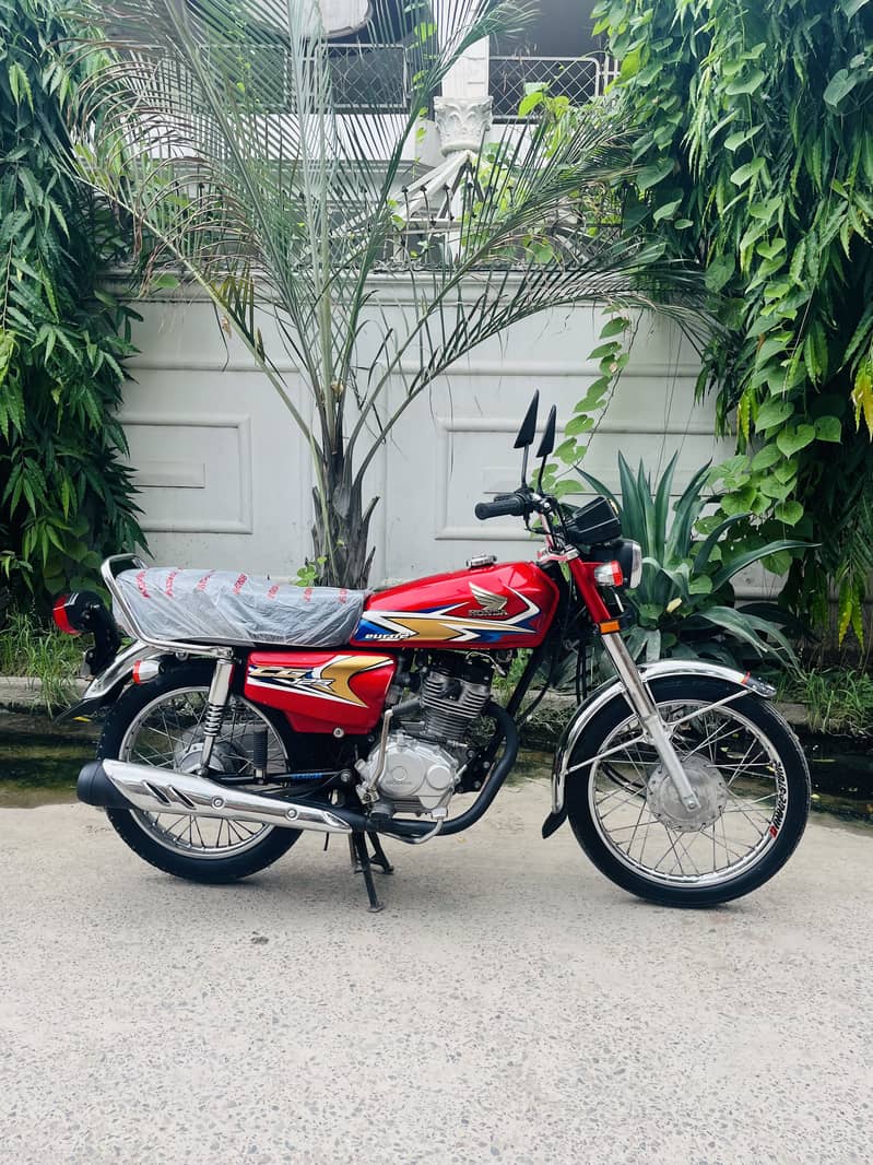 Honda cg 125 2020 model total original bike 10/10 condition 20 model ...