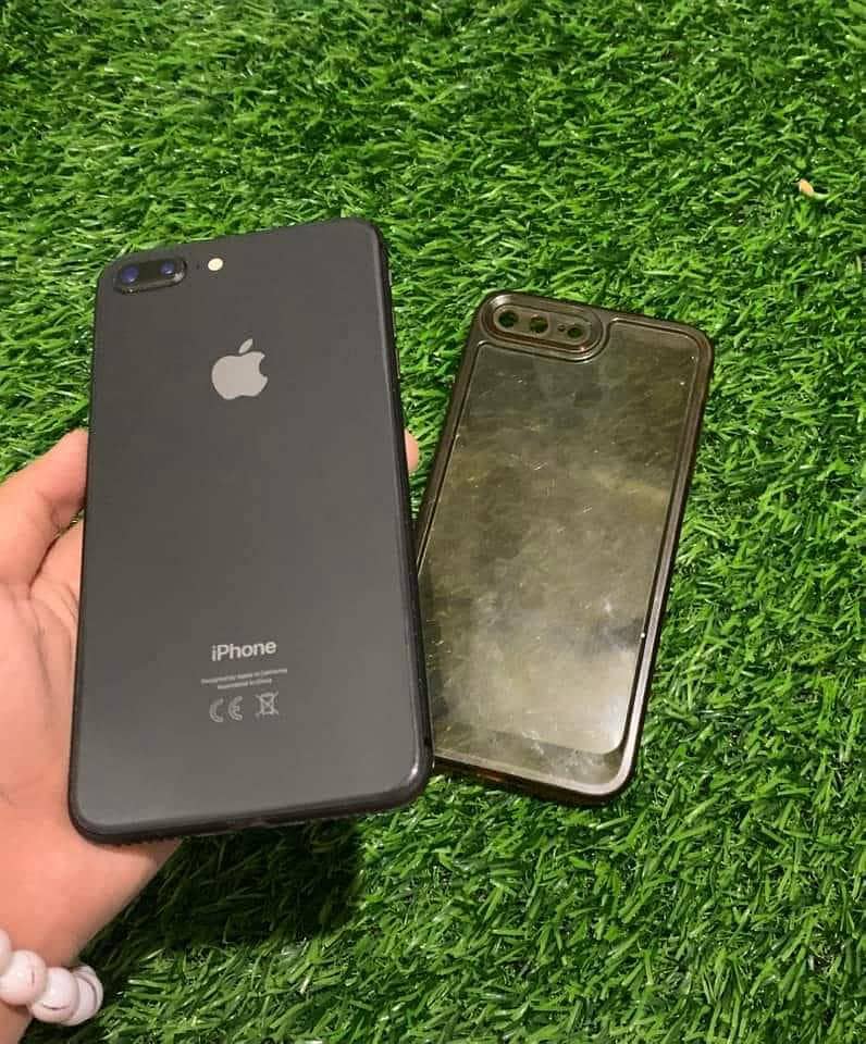 iPhone 8 plus 256GB full box WhatsApp number 0340/40/57/947 - Mobile ...