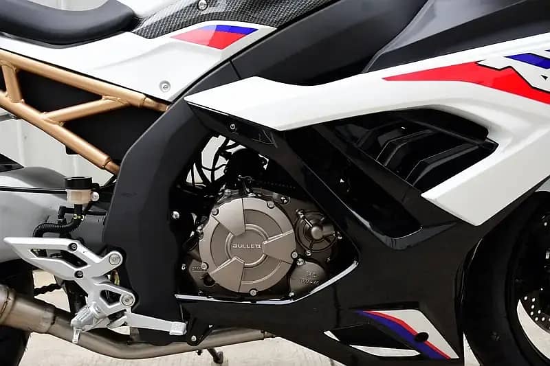BMW S1000RR 2025 heavy bikes , Sports Bikes , fresh Import - Sports ...
