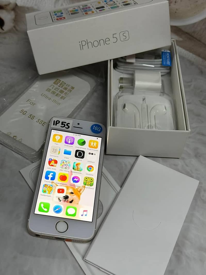 iPhone 5s 64gb with box 0326/75/88/689 WhatsApp no - Mobile Phones ...