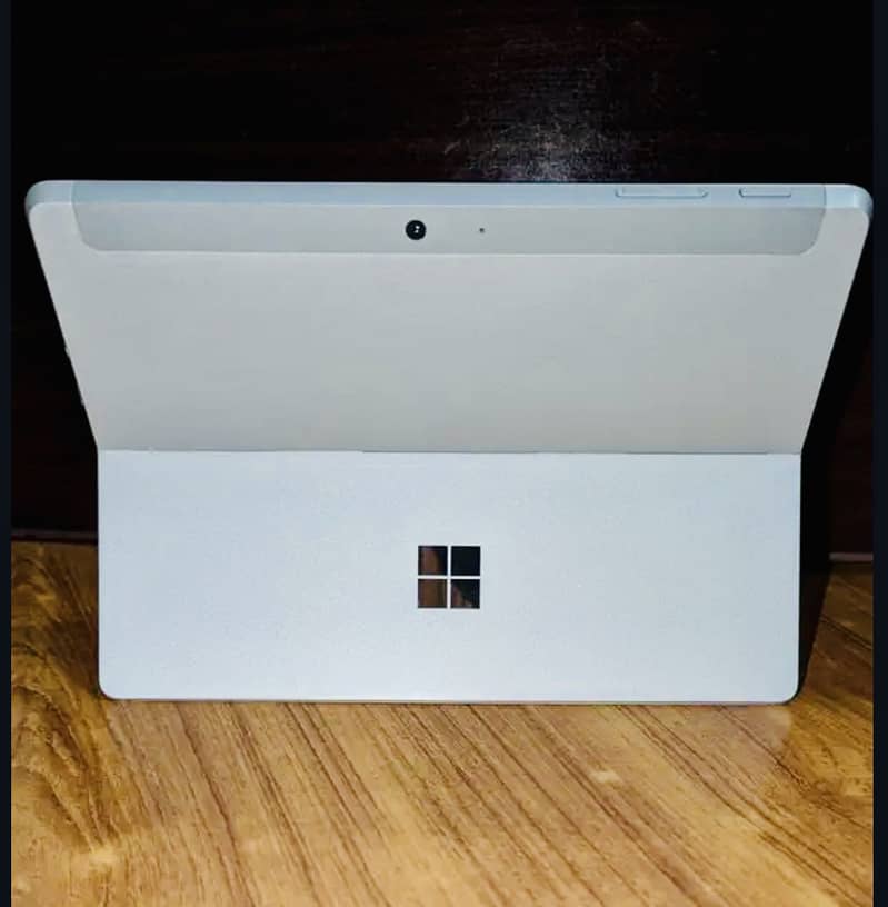 Microsoft Surface Go (Laptop+Tab) - Laptops - 1104652160
