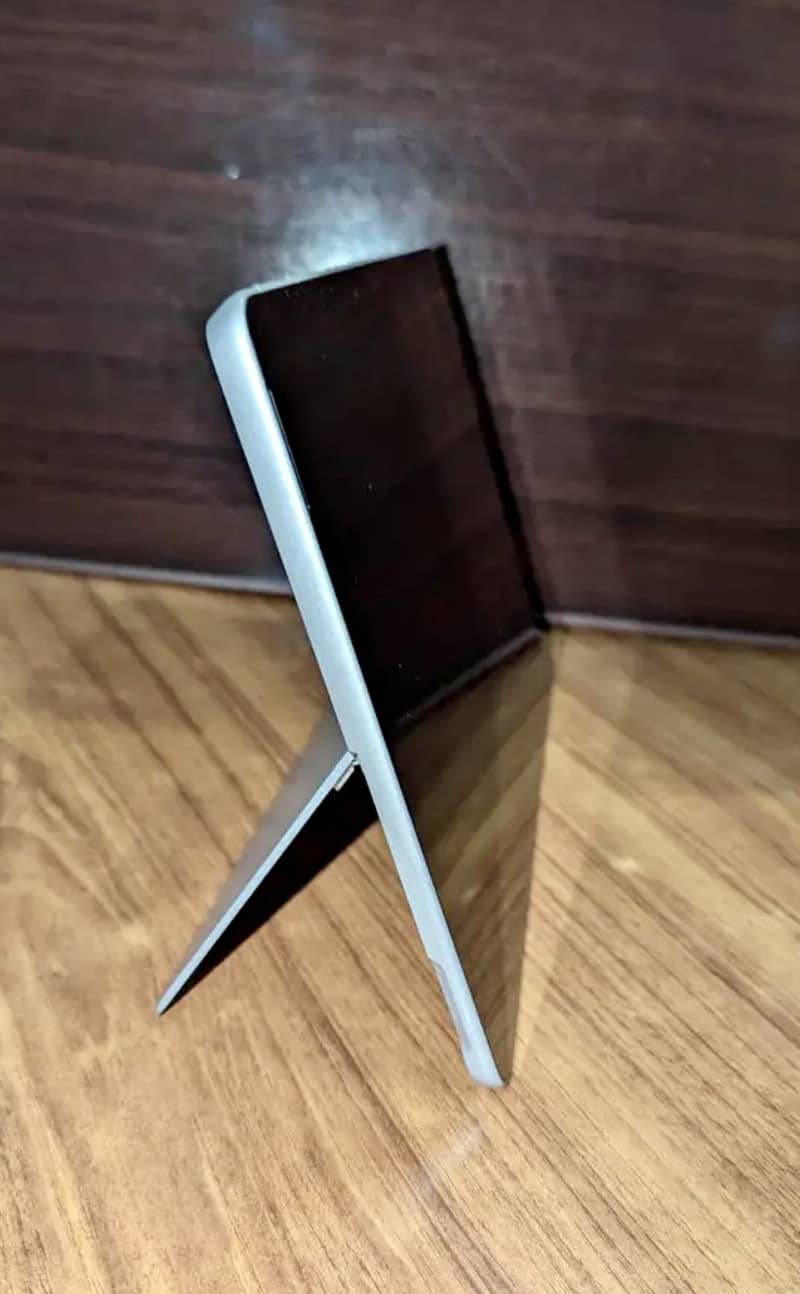 Microsoft Surface Go (Laptop+Tab) - Laptops - 1104652160