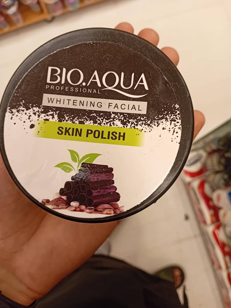 skin powder - Face - 1104658630