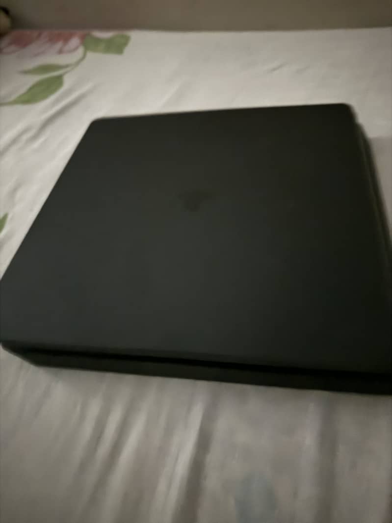 Ps4 slim 1tb - Gaming Consoles - 1104702464