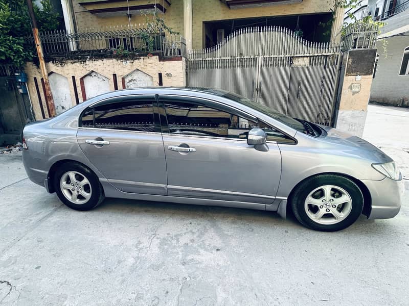 HONDA CIVIC 2008 MODEL - Cars - 1104863774