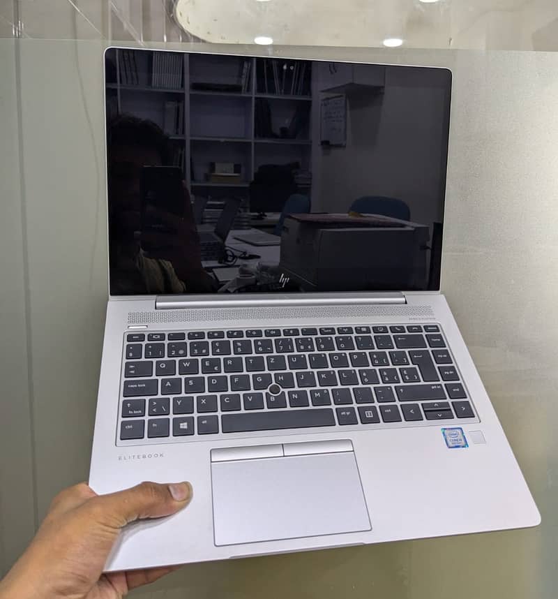 HP ELITEBOOK 840 G5 I5 8TH GLASS TOUCH - Laptops - 1104878708