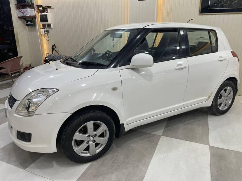 Swift DLX 1.3 2016 - Cars - 1105026325