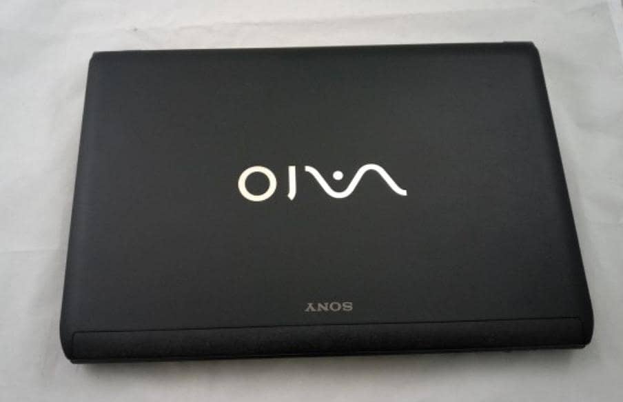 Sony vaio Laptop Good condition 4GB Ram 320GB HDD 14" Inch Display ...