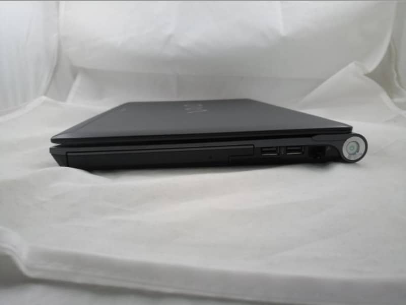 Sony vaio Laptop Good condition 4GB Ram 320GB HDD 14" Inch Display ...