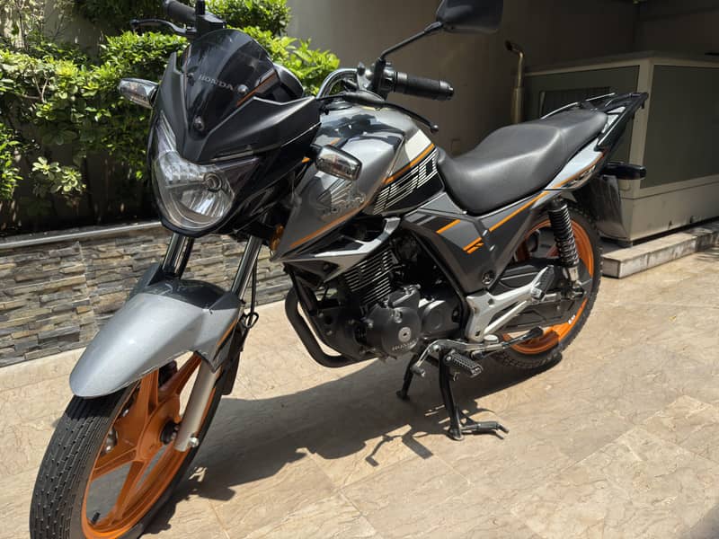 Honda CB150F - Standard - 1105300935