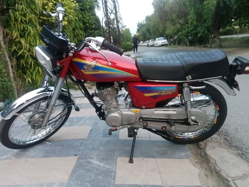 Honda CG 125 Model 2005 - Standard - 1103696728