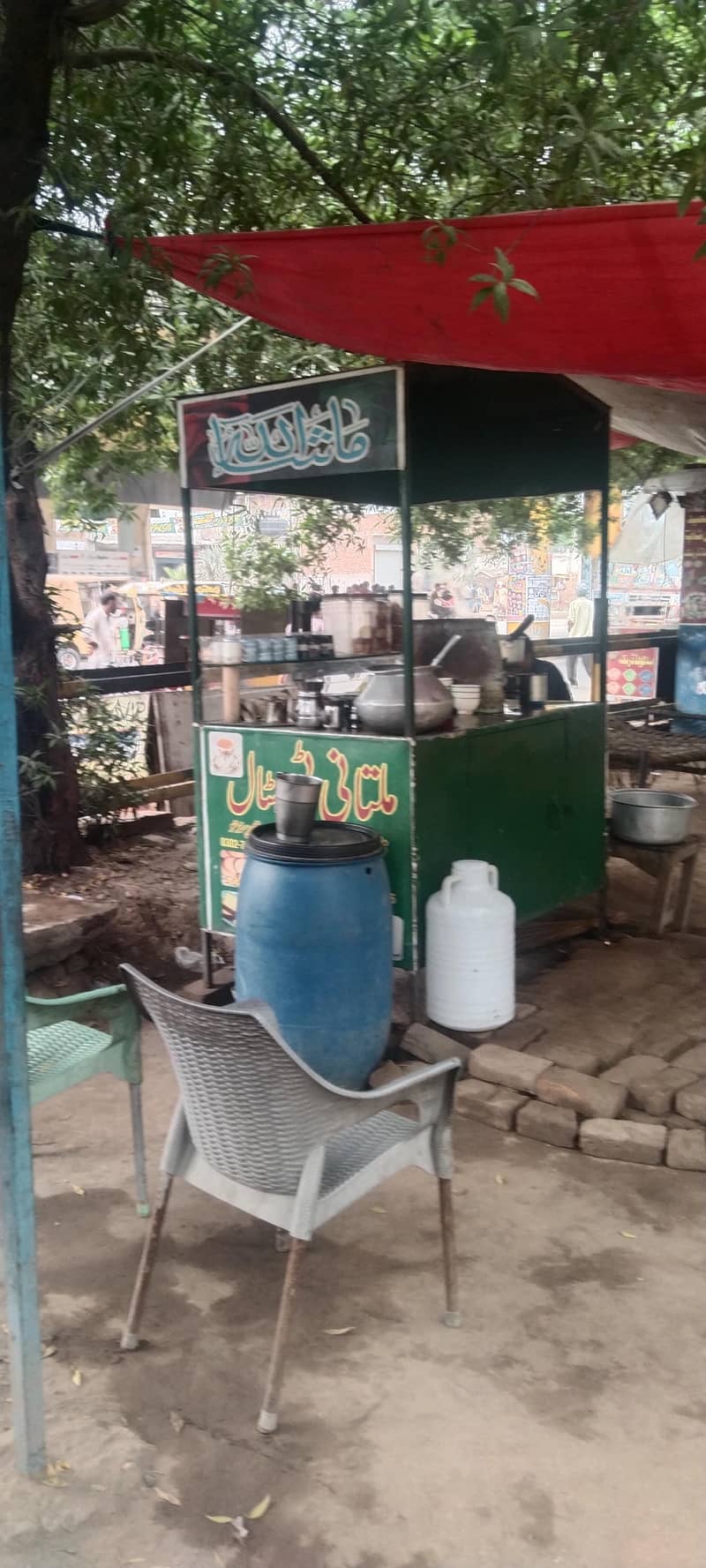 chalta Howa tea stall for sale best location bus stop par - Food Stalls ...