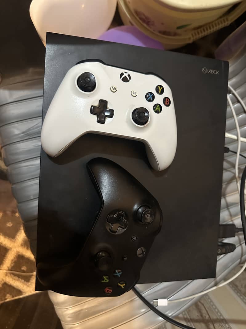 Xbox One X - Gaming Consoles - 1105369488