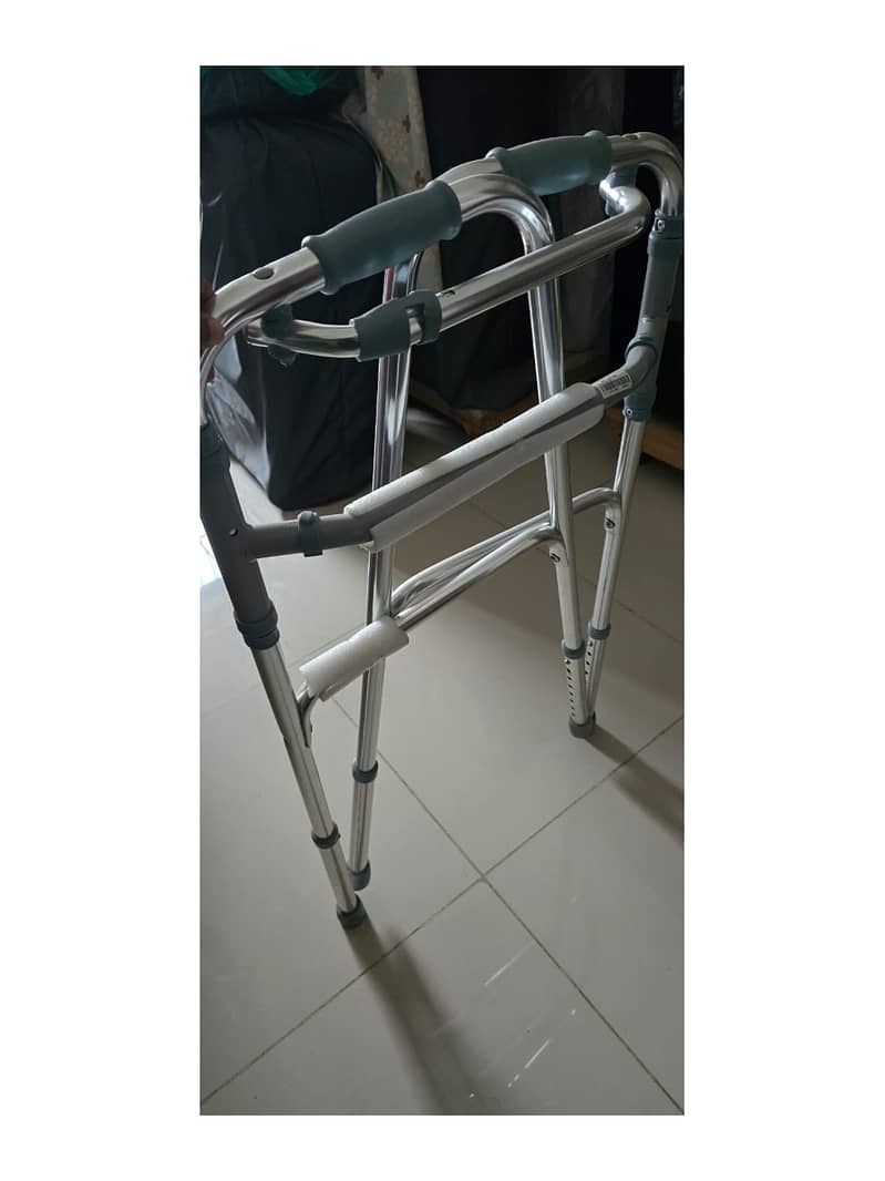 Folding Adjustable Walker – Lightweight & Sturdy - Walkers - 1105439790
