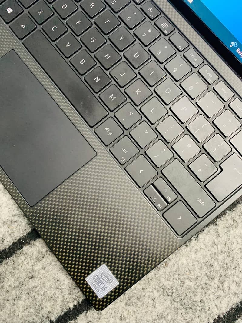 Dell XPS 13 9300 i5 10th Gen 2K Resolution lcd panel broken shade ...