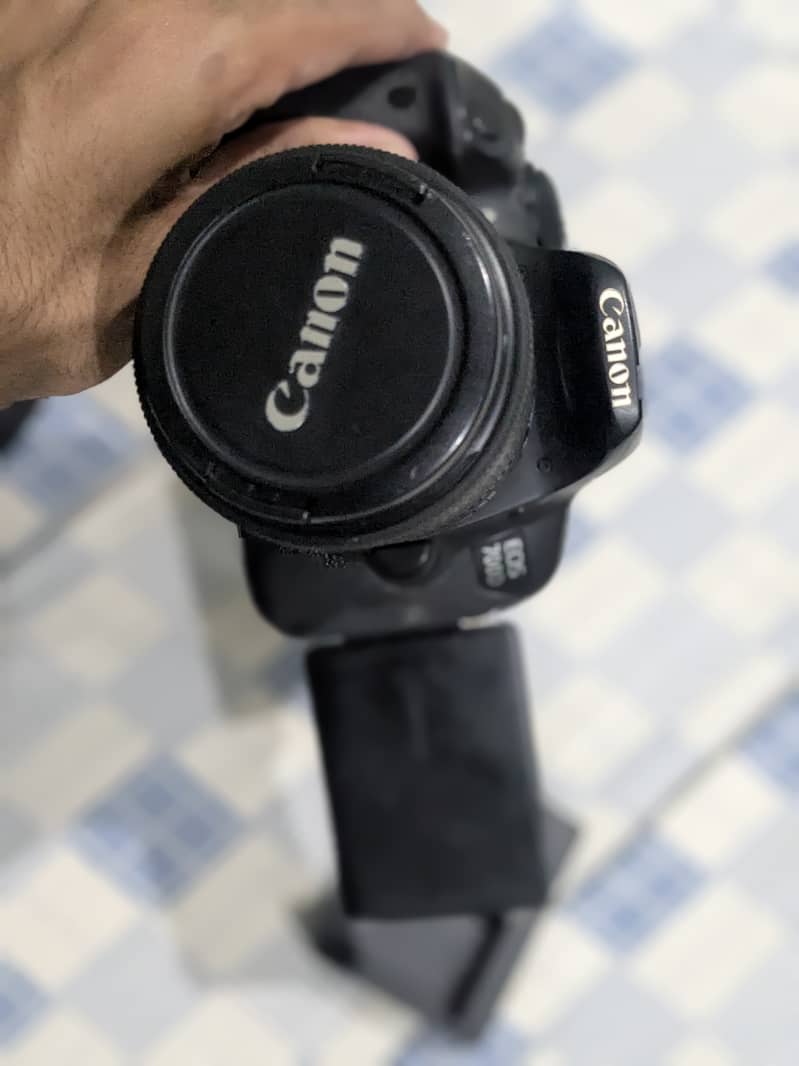 Canon 700D camera with 18 55 Len's - Digital Cameras - 1105548572