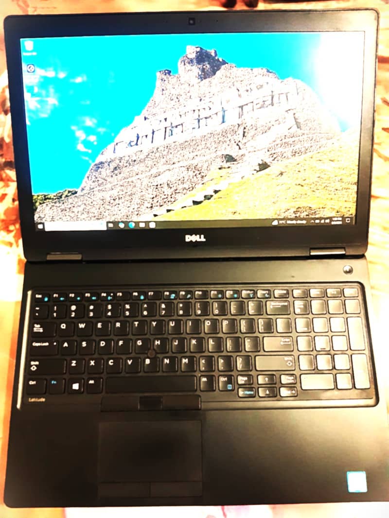 Dell Latitude 5580 – Core i7 7th Gen / 16GB RAM / 256GB SSD - Laptops ...