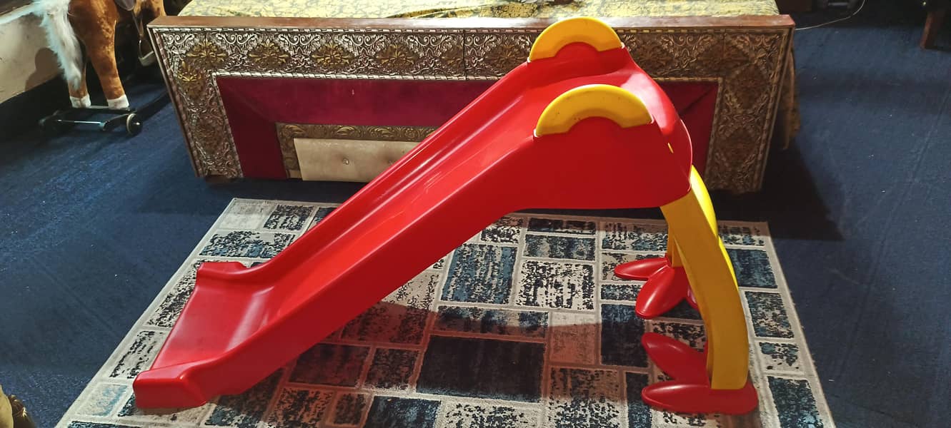 Red Plastic slide - Swings & Slides - 1105757317