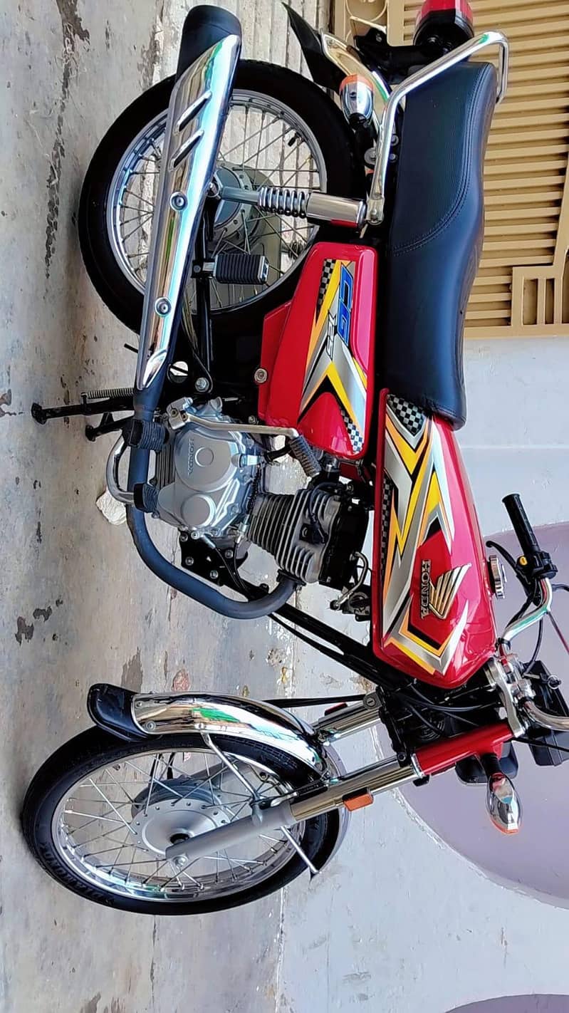 Honda 125 (16.5. 2025) - Standard - 1105861380