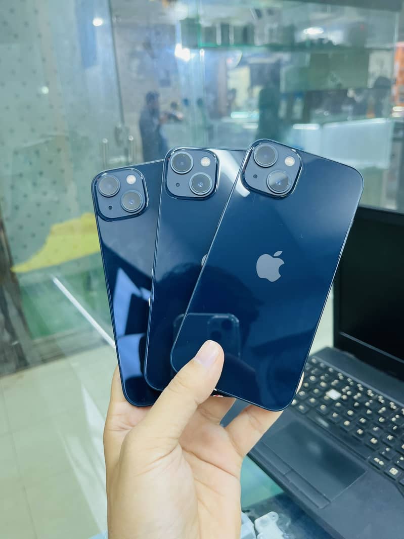 Iphone 13 - Mobile Phones - 1105862389
