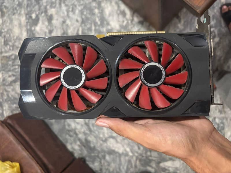 AMD Radeon RX 570 4GB GDDR5 2048SP Graphics Card Dual Fan - Computer ...