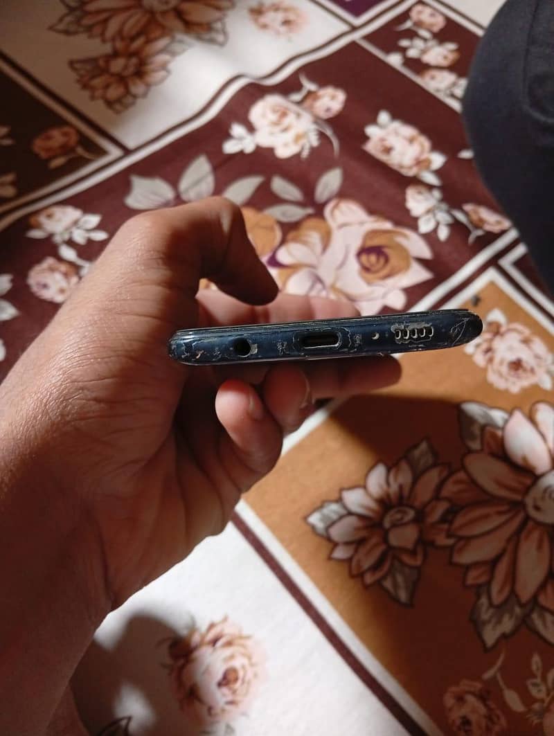 Samsung A30s 4+128 box wala - Mobile Phones - 1105970815