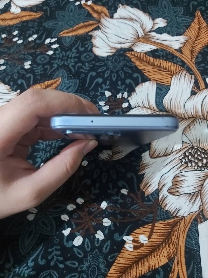 honor x8a 5g 8/128 with box - Mobile Phones - 1106020026