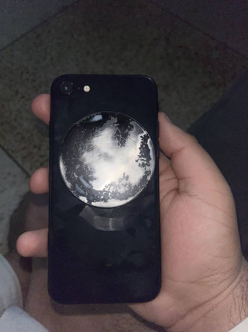 iPhone se 2022 bh 88 with box and able - Mobile Phones - 1106040212