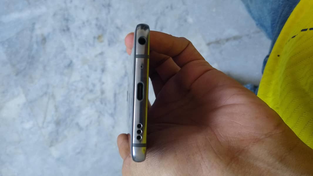 LG g7 single sim pta 4+64 PUBG 60 fps - Mobile Phones - 1106113083
