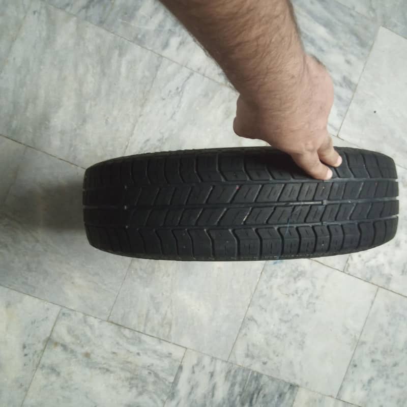 Tyre with Rim R12" . - Tyres - 1106115658