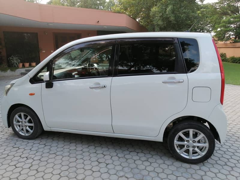 Dihatsu Move Custom - Cars - 1106146488