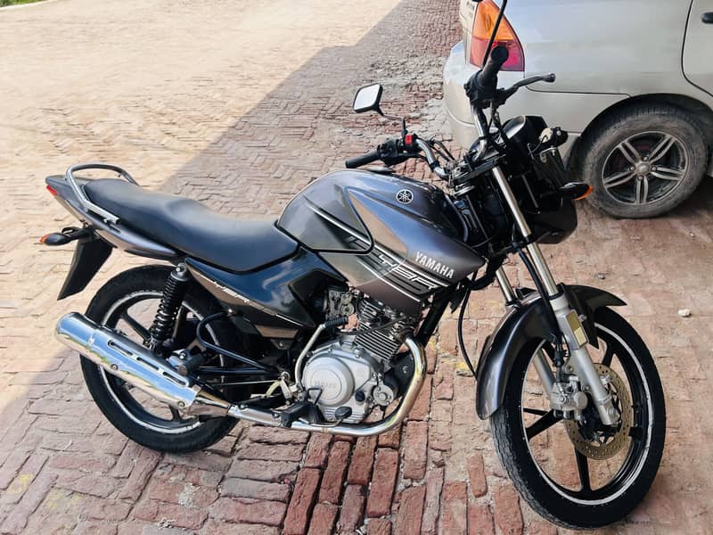 Yamaha YBR 2016 model for sale - Standard - 1106183944