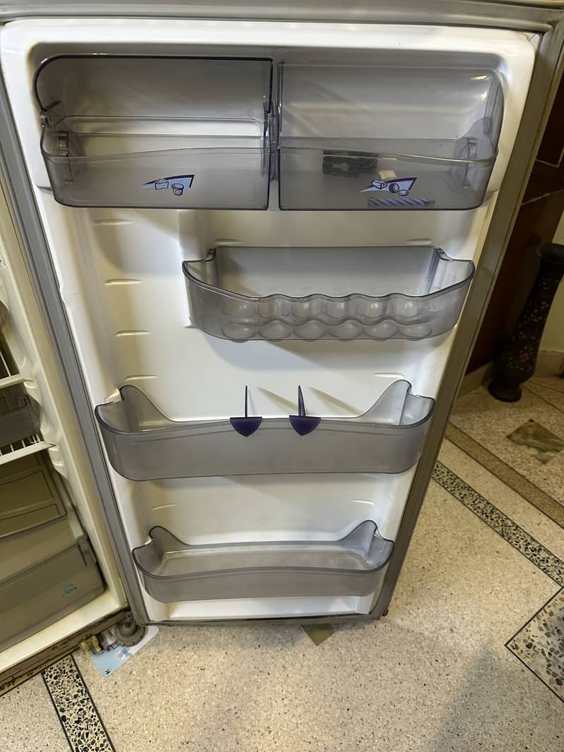 Whirlpool pool fridge - Refrigerators - 1106191603