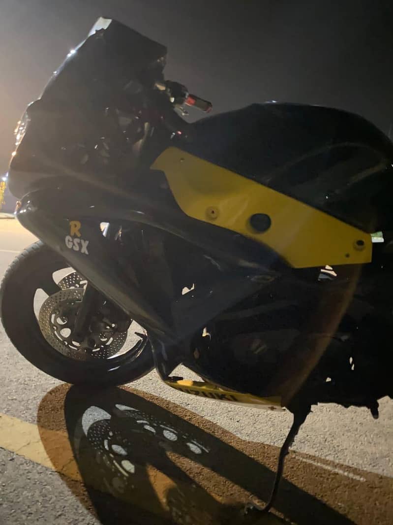 Suzuki heavy baik - Sports & Heavy Bikes - 1106222470