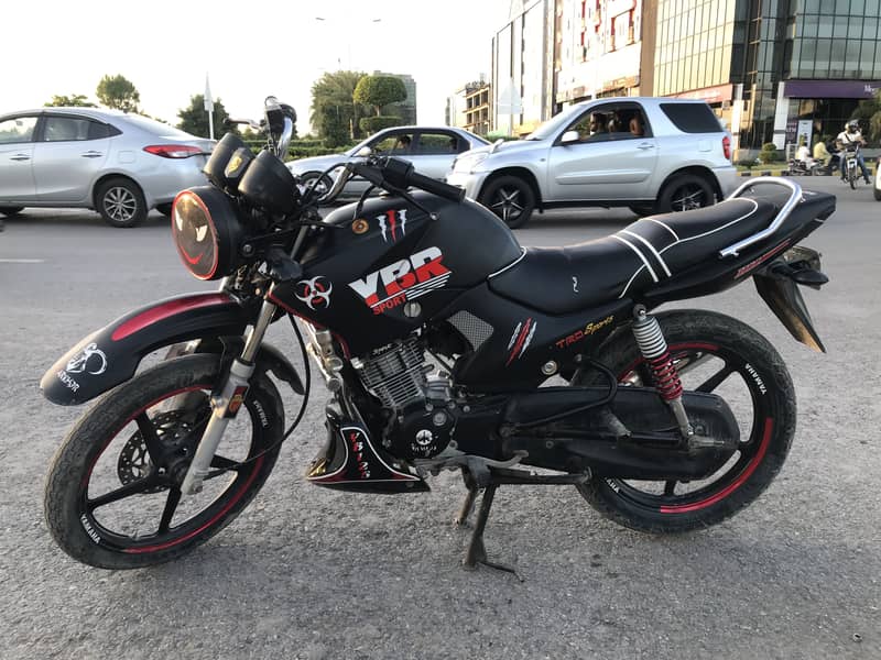 Yamaha VBR 125G for sell model 2015 Registered 2016 kpk Banu number ...