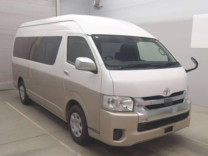 Rent a Car,Toyota Hiace Grand Cabin for Rent in Lahore (New Hiace Van ...