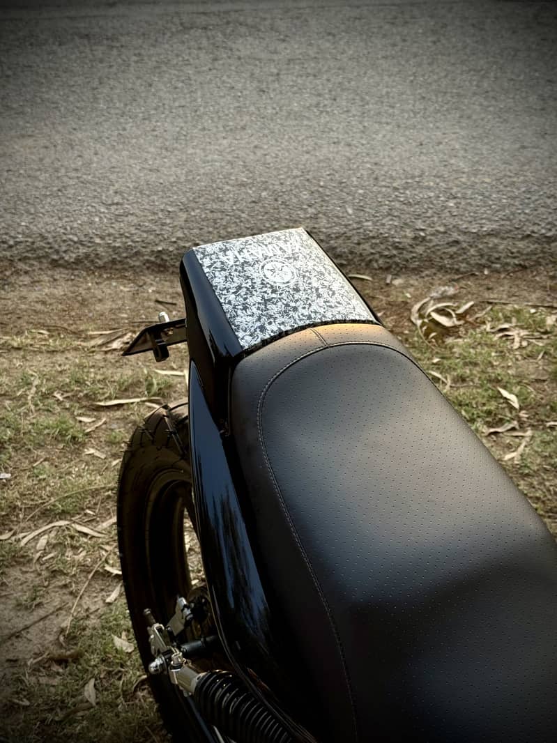 Yamaha YBR 125 | 2022 Model | - Standard - 1106370250