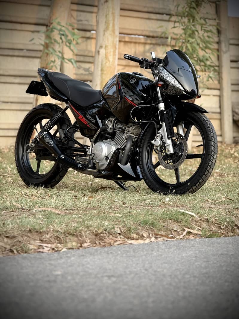 Yamaha YBR 125 | 2022 Model | - Standard - 1106370250