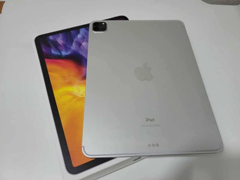iPad pro m1 2020 4th Gen 128gb with full box for sale me - Tablets ...