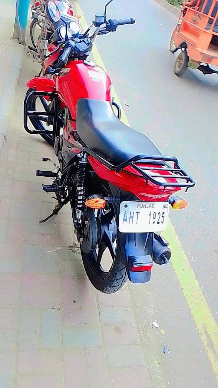 Suzuki GR 150 | Model 2021 - Standard - 1106382568
